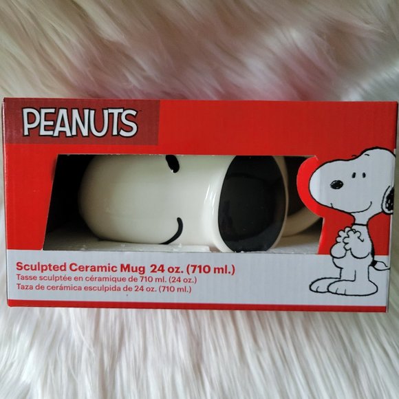 Peanuts | Dining | Peanuts Sculpted Ceramic Snoopy Mug | Poshmark